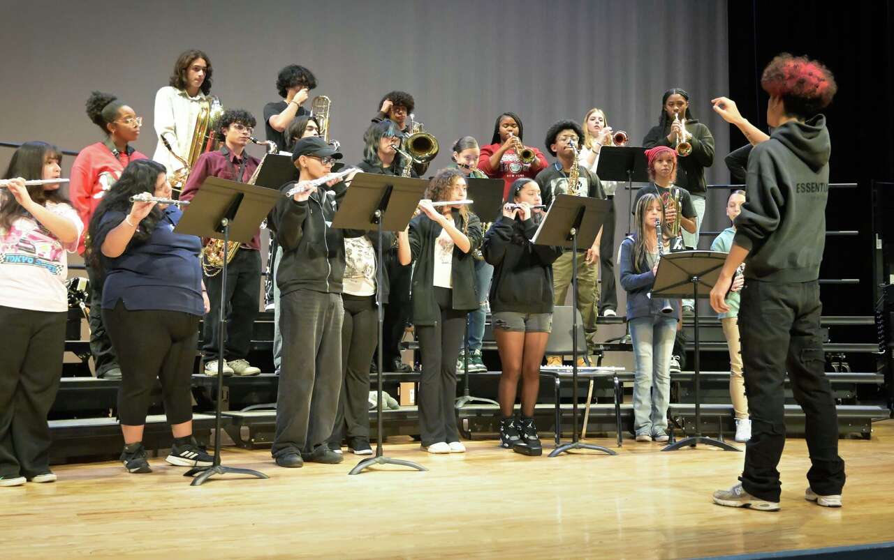Marching Eagles band at Waterbury's Kennedy High soars with invitation ...