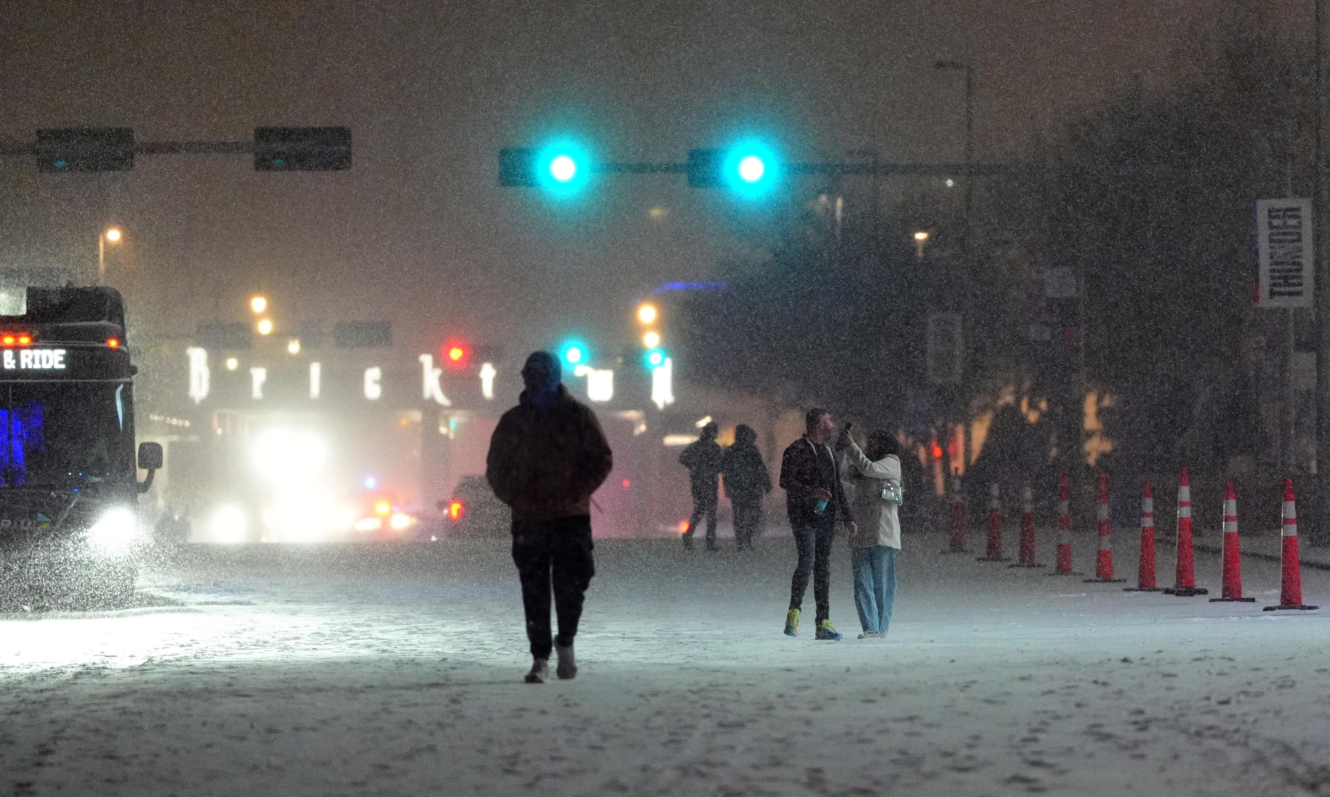 OKC Will Rogers International Airport cancels all flights amid winter storm