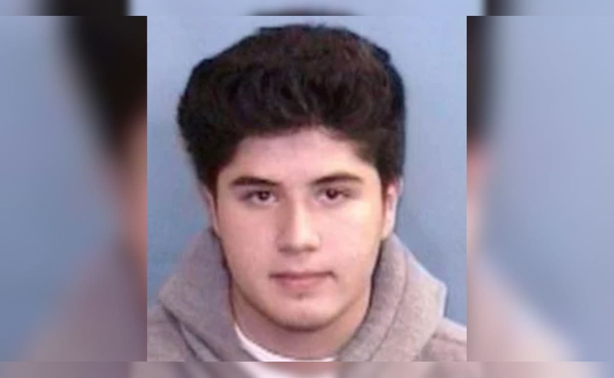 FBI arrests key fugitive Castillo after 10 years