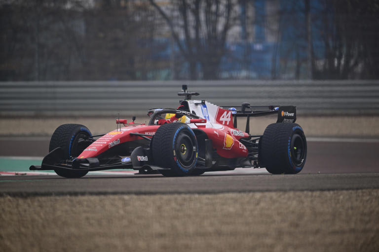 F1 Barcelona testing: Date, time, teams schedule, and how to watch the ...