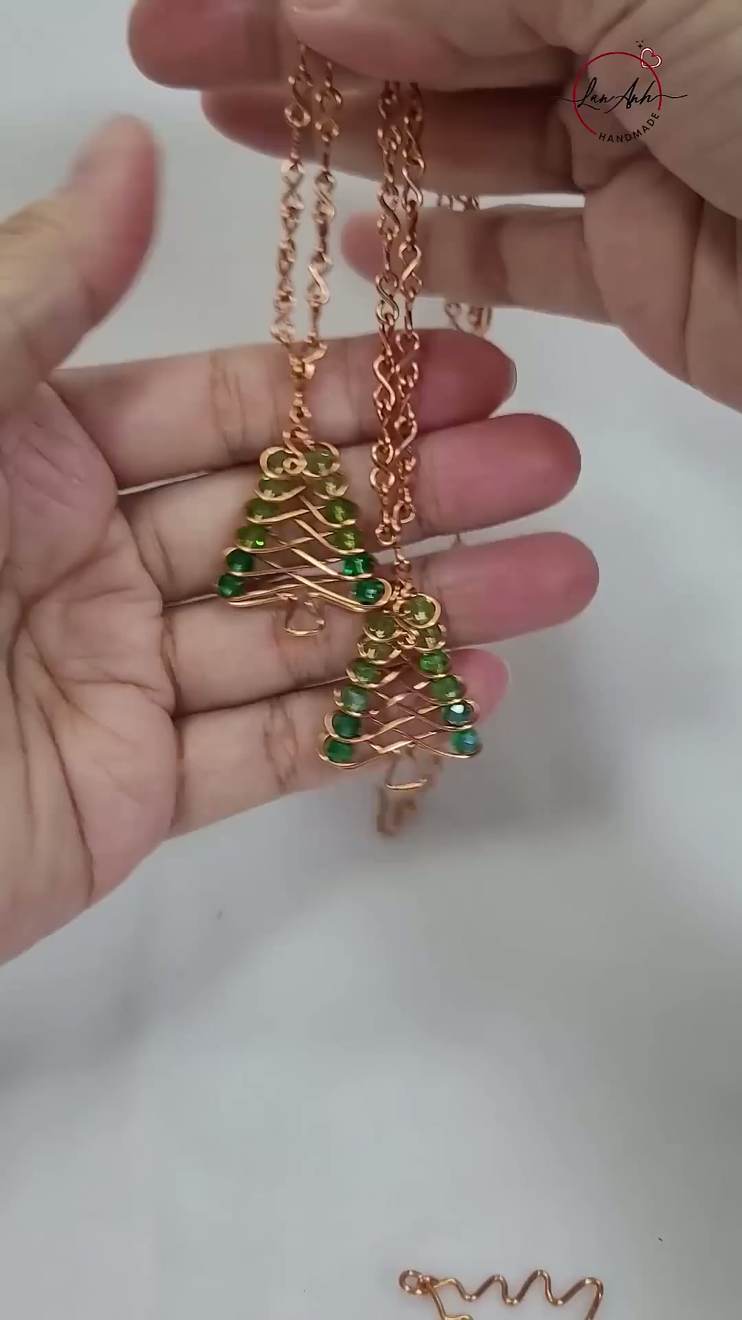 Simple jewelry for the holiday | Christmas tree pendant with wire and ...