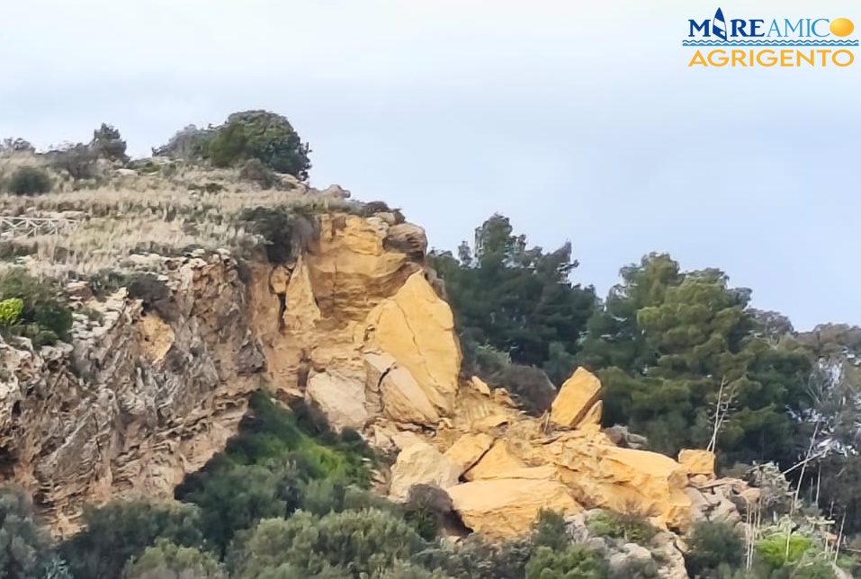 Agrigento, il crollo nella Valle dei Templi: cedimento in una zona ...