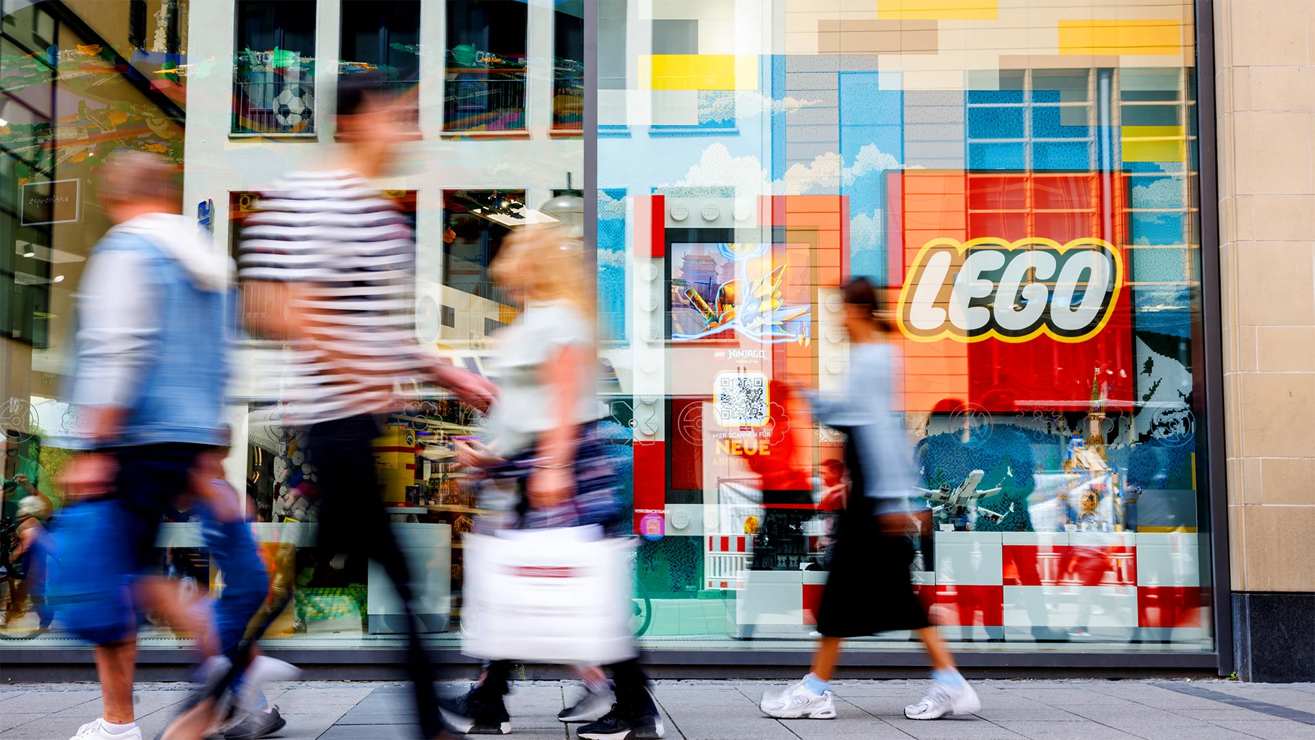 Lego’s secret: How the courage to say ‘no’ led to winning