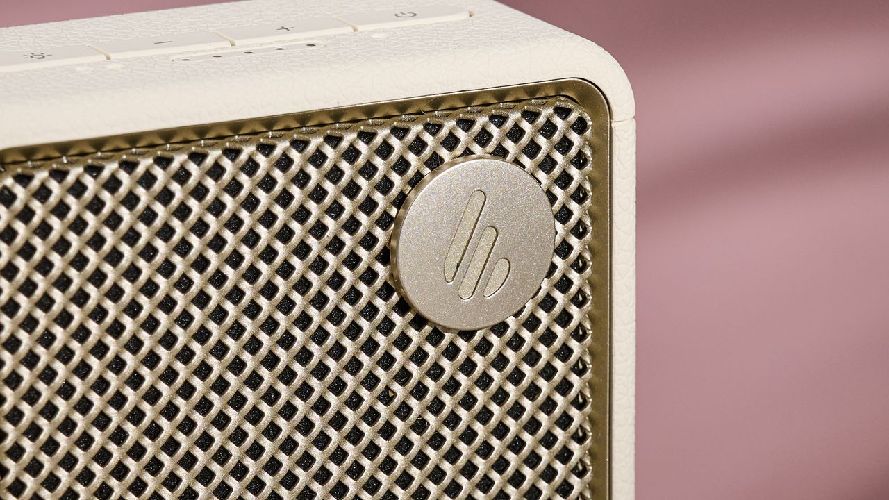 3 reasons why this cheap Bluetooth speaker is my favorite small-sized model