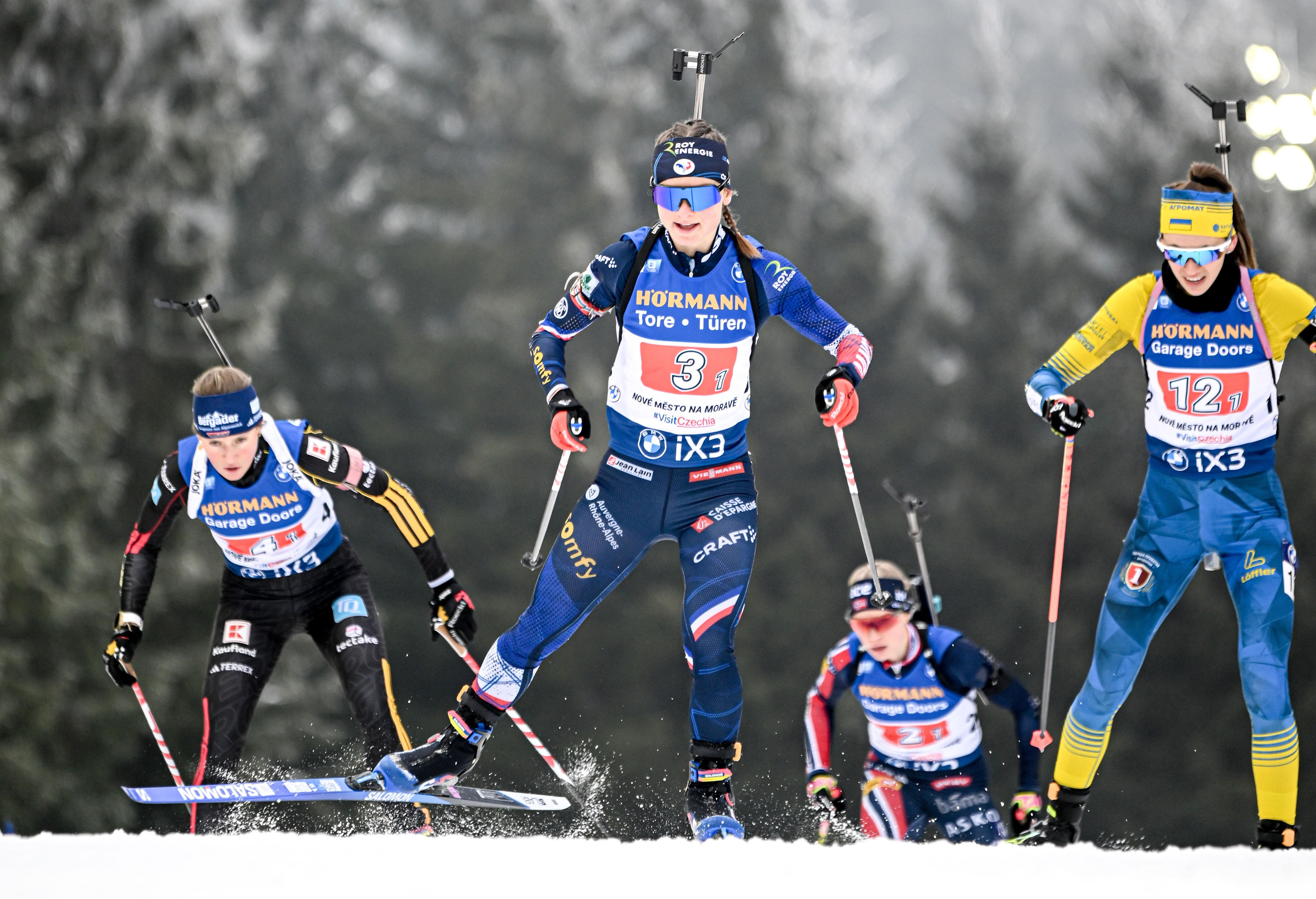 Jeanne Richard et Emilien Claude sur le podium