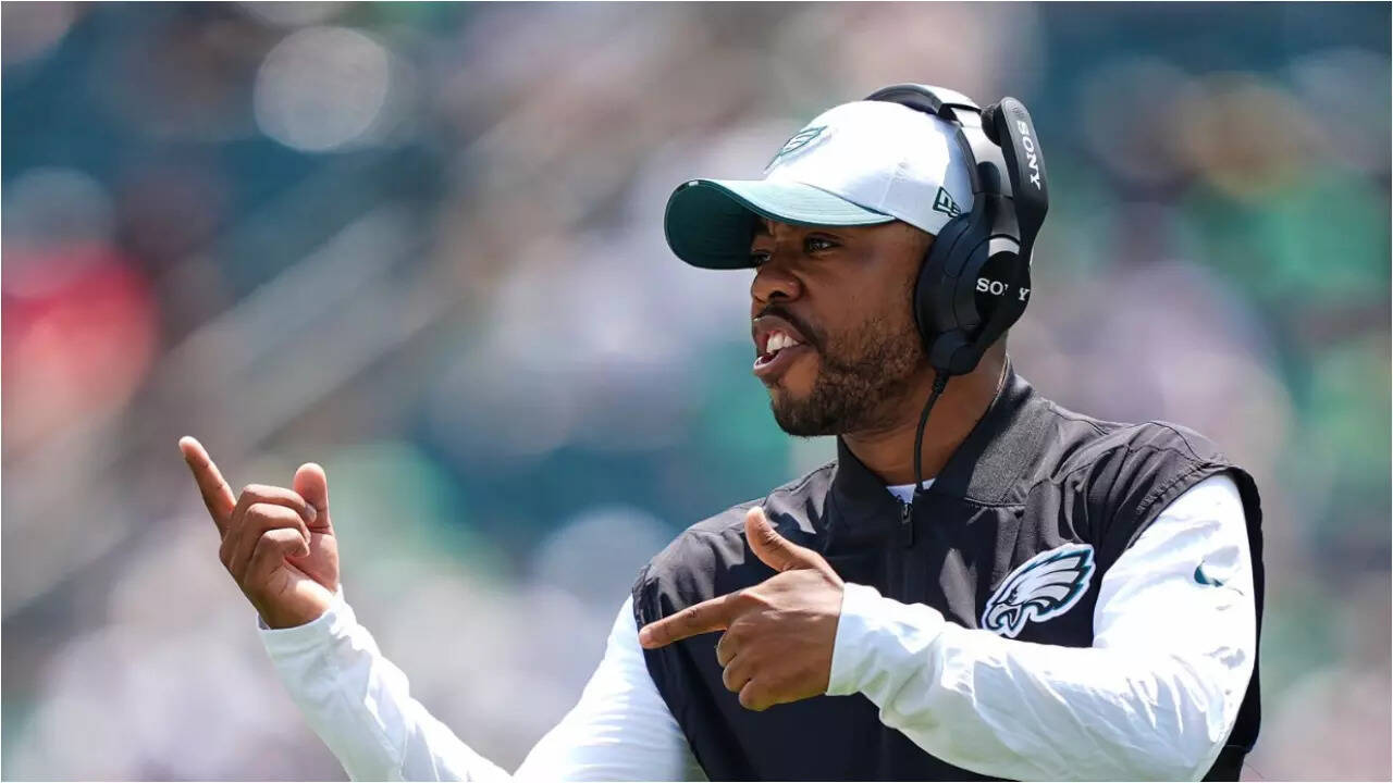 Ex-Eagles assistant Christian Parker becomes youngest defensive ...