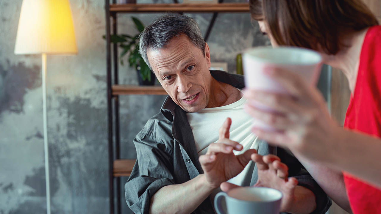 12 common behaviors of people hiding inner anger