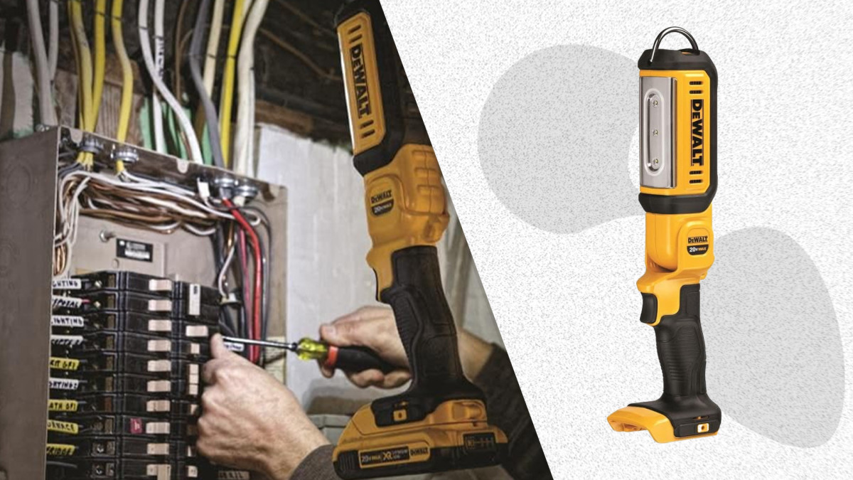 DeWalt's 20V Max pivoting work light is almost 40% off right now