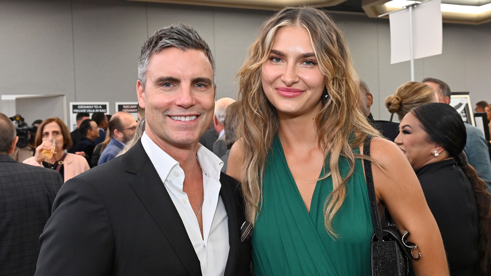 El actor Colin Egglesfield se recupera su tercer cáncer y se sincera ...