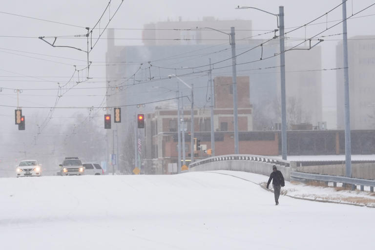 Will Memphis kids go back to school this week? See closures