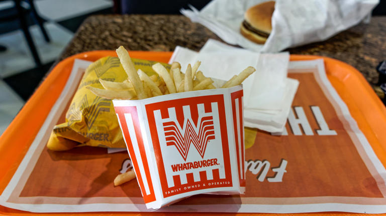 Whataburger's long lost chop house burger is easy to recreate — here's ...