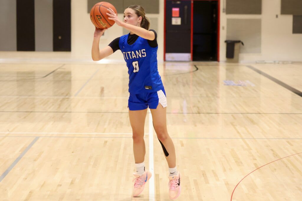 Basketball whip-around: Thunder Ridge girls down Highland, American ...