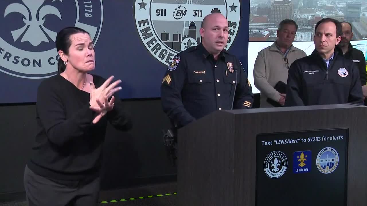 LMPD asks public to clear vehicles from emergency snow routes