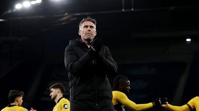 Analysis: Edwards' men look doomed