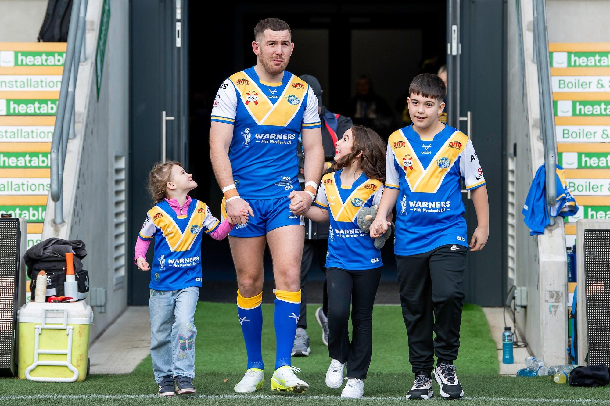 Peter Smith's Leeds Rhinos player ratings from Cameron Smith ...