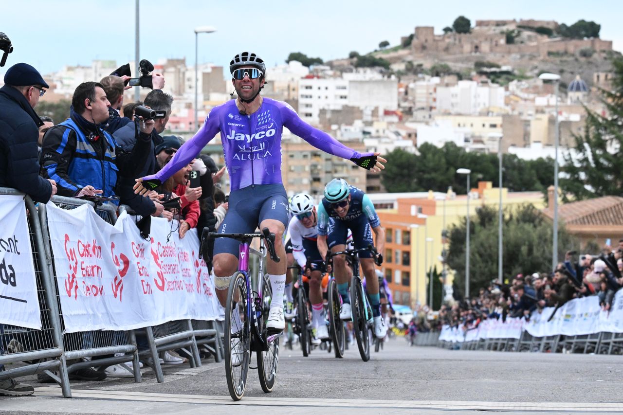 Gran Premio Castellón: Michael Matthews storms to first win of 2026 ...