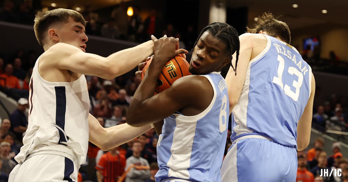 Tar Heels claw back, hand Hoos first home loss 85-80