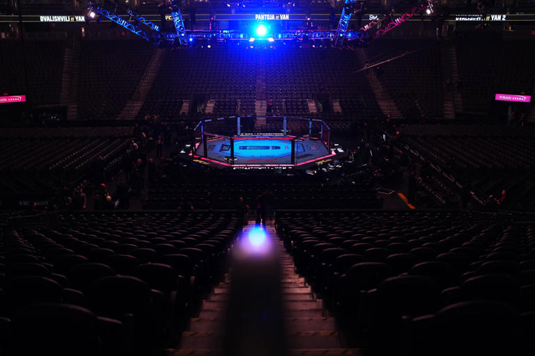 UFC 324 loses fight hours before event