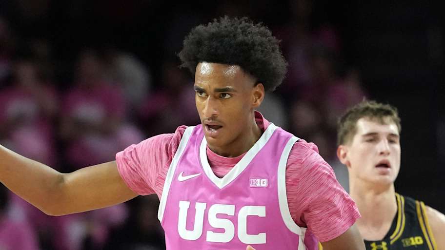 Gilbert Arenas reacts to his son Alijah Arenas making USC Trojans debut