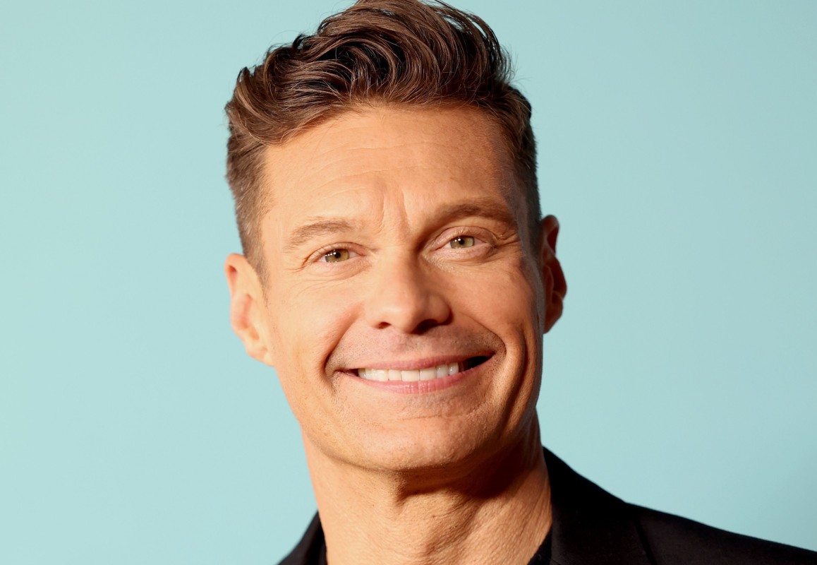 Ryan Seacrest's new goatee sparks mixed reactions from fans