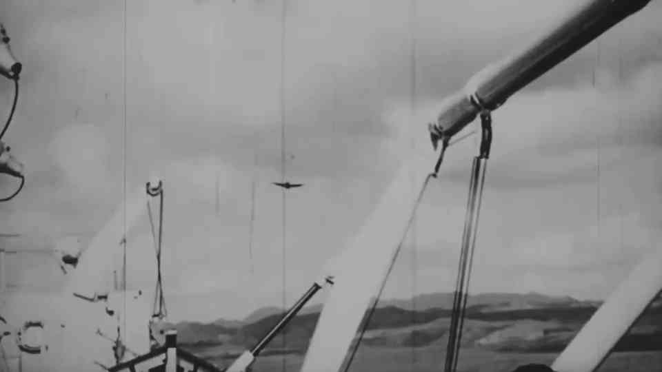 Wake Island’s defiant stand: Small American garrison vs. Japanese naval ...