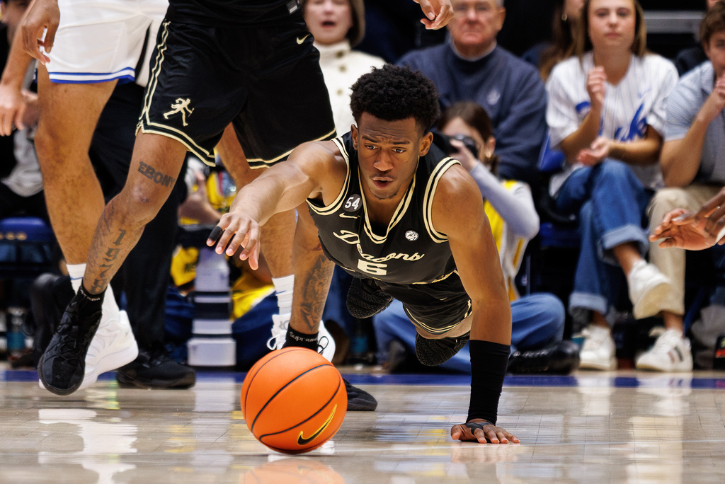 Cameron Boozer leads dominant interior play powering No. 5 Duke to a 90 ...