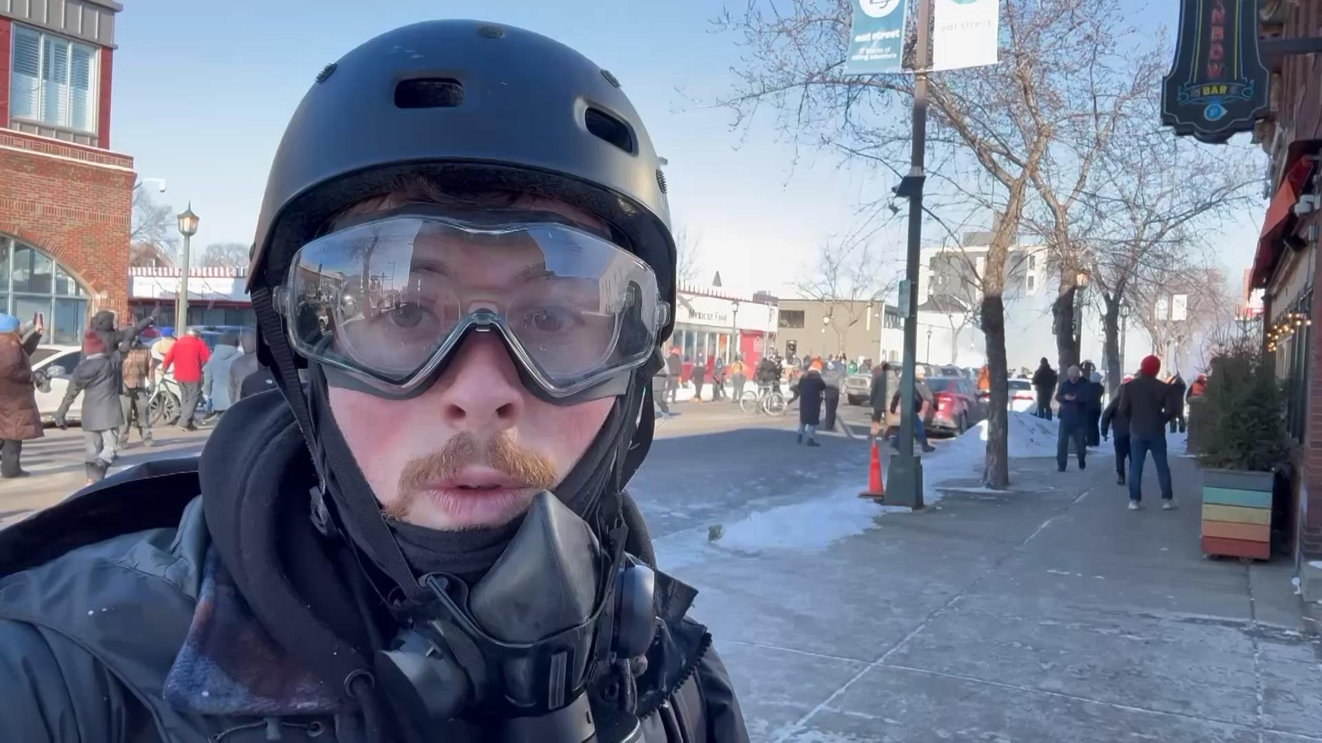 Protesters continue to gather at site of shooting of a Minneapolis man ...