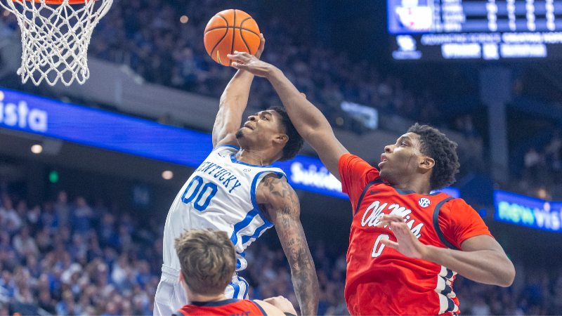 Slideshow: Kentucky men's basketball beats Ole Miss 72-63