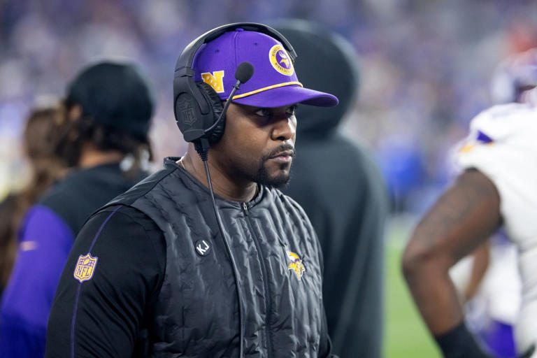 Future of Minnesota Vikings DC Brian Flores made crystal clear with ...