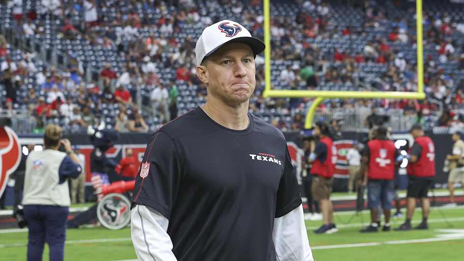 Former Texans OC Bobby Slowik lands new role with Dolphins
