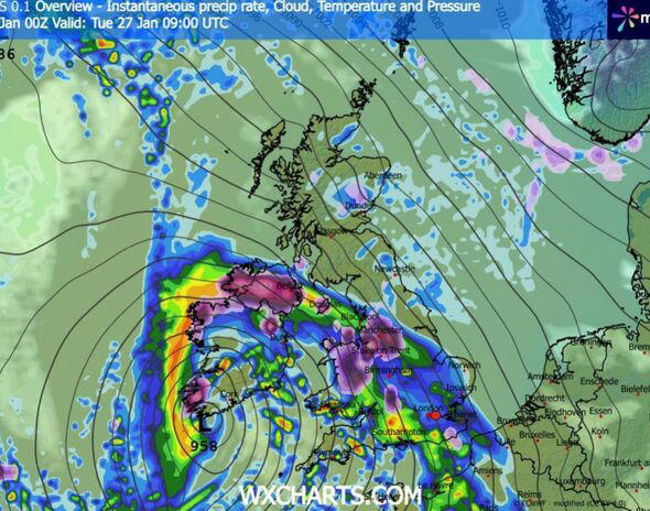 UK set to be battered by 40 hour blizzard next week as weather map ...