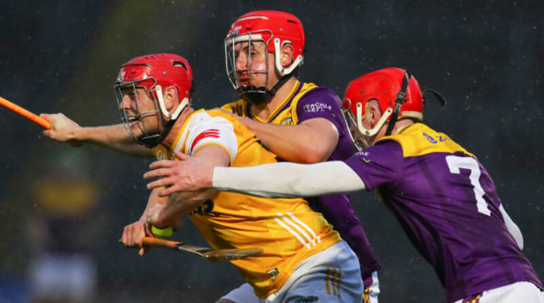 Fanning late goal rescues Wexford hurlers, Down see off Clare in football