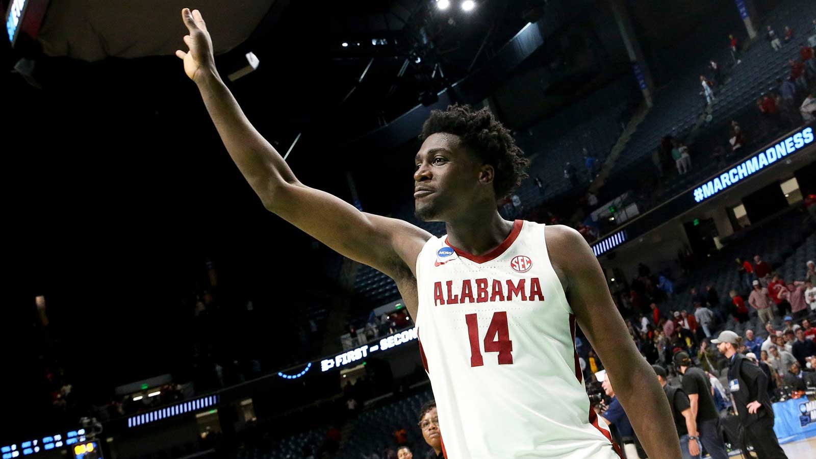 Pete Thamel breaks down Alabama basketball’s Charles Bediako situation