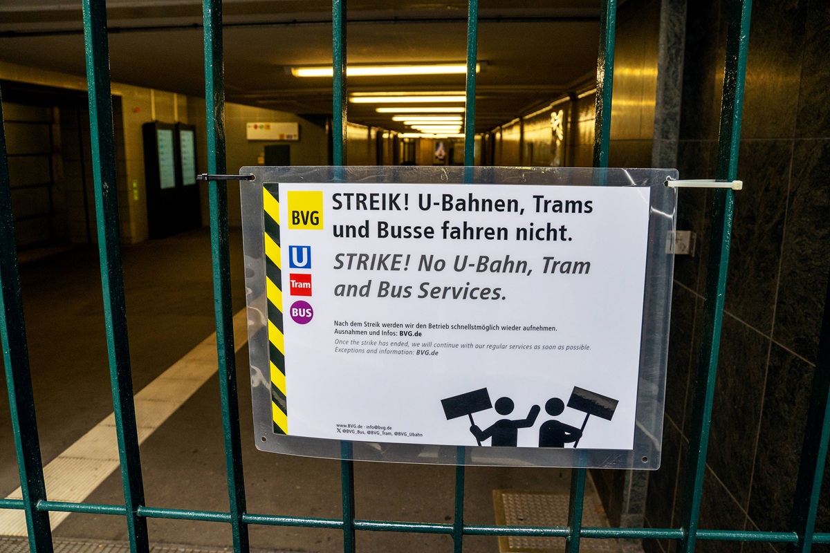 „Dann muss ich Zuhause bleiben“ – BVG-Fahrgäste bangen vor erneutem Streik