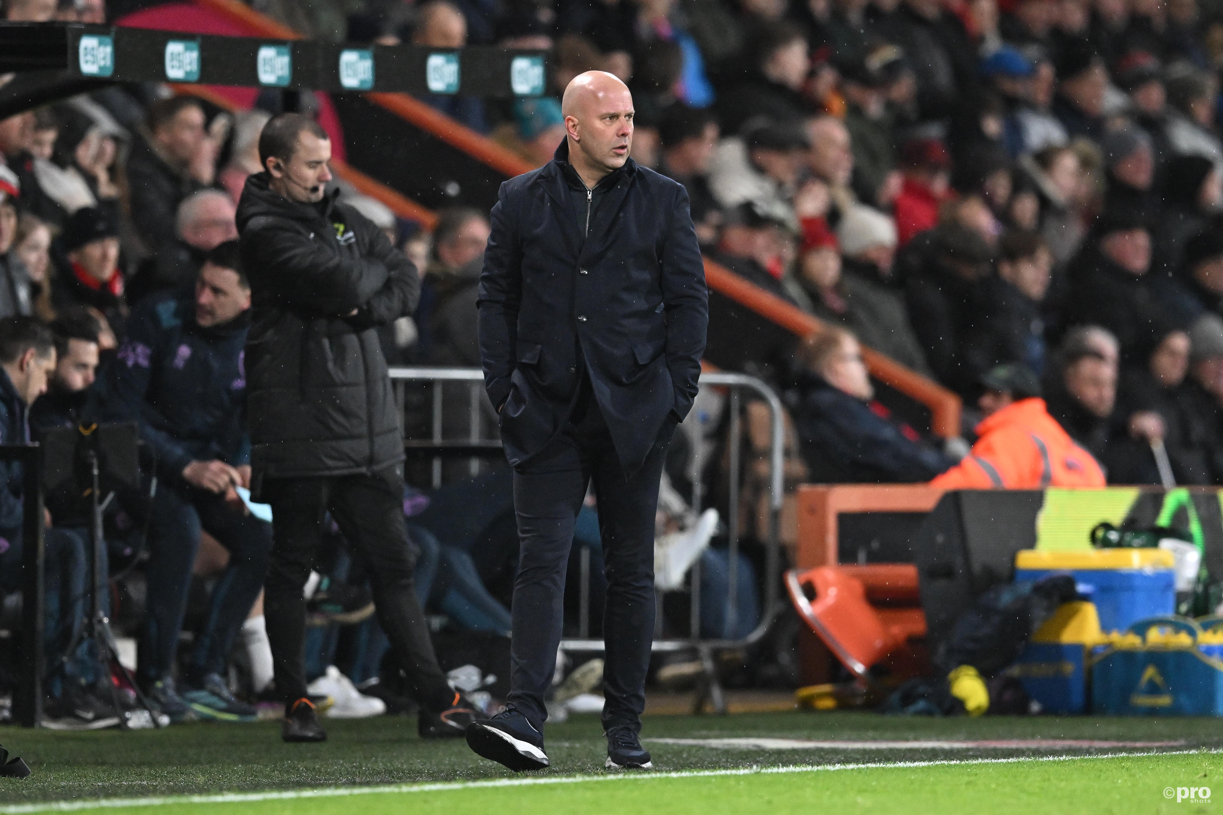 Slot weerspreekt transfergeruchten bij Liverpool: 'Ik heb alle spelers ...