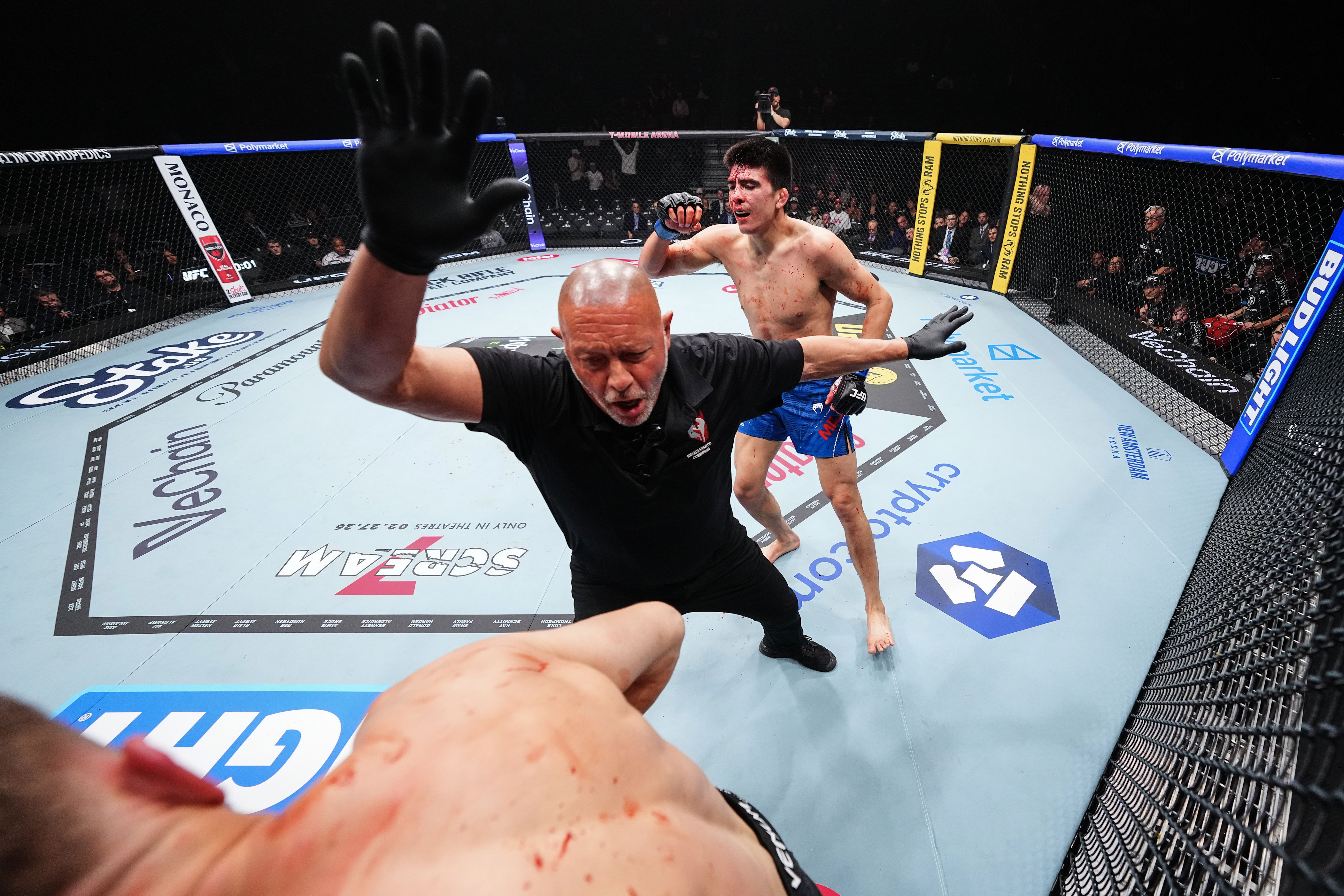 UFC 324 live results, highlights, play-by-play | Gaethje vs. Pimblett