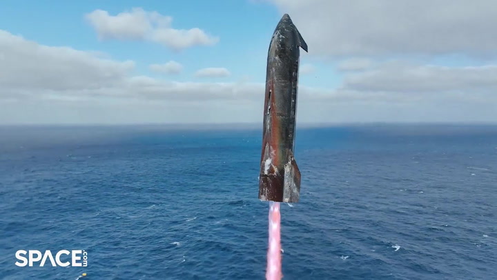 Starship splashdown captured by SpaceX recovery team