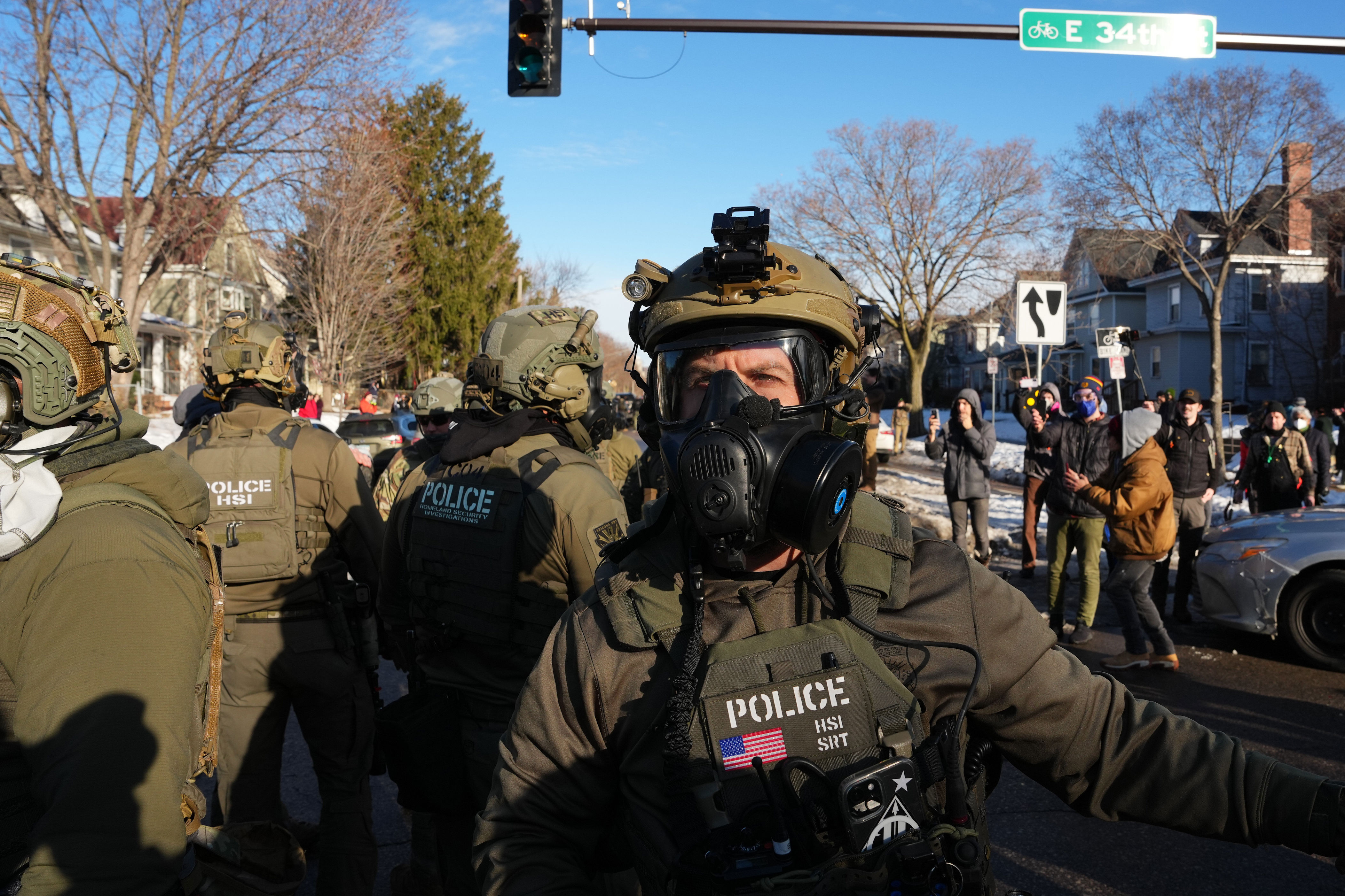 Video shows federal agents shooting man in Minneapolis