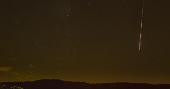 Evidence from a newly-discovered impact crater demonstrates the sheer ...