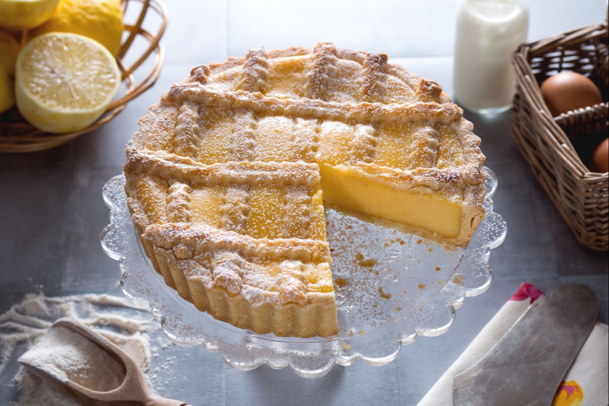 Lemon cream tart