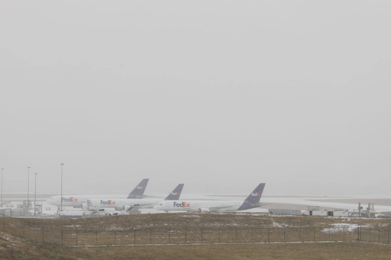 One million without power, flight cancellations soar as winter storm ...