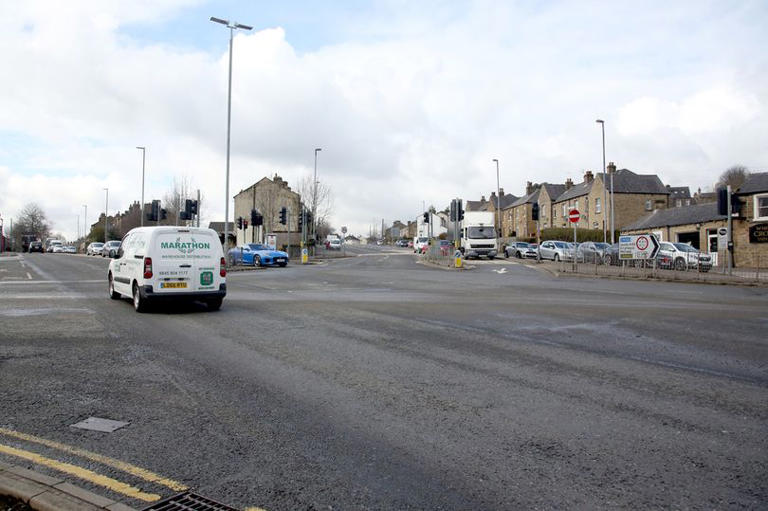 Huddersfield roads set to shut with three major routes out of action