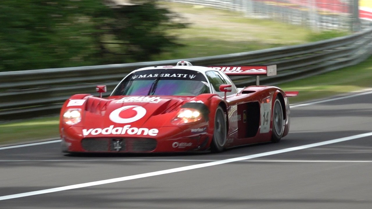 Maserati MC12 GT1 showcasing natural aspiration performance
