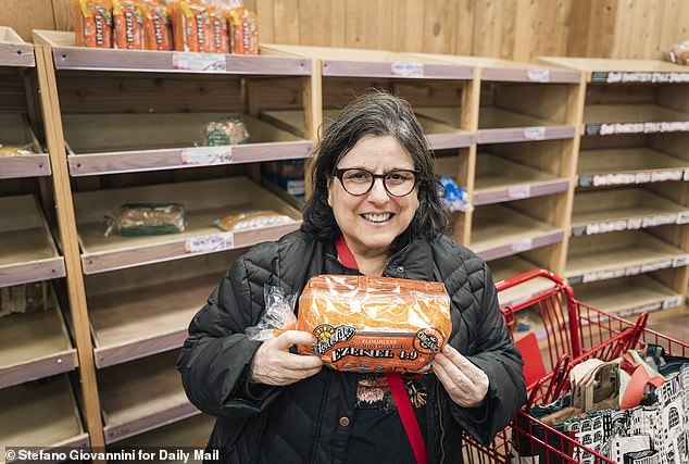 I spent an hour at the world's busiest Trader Joe's - the truth about ...