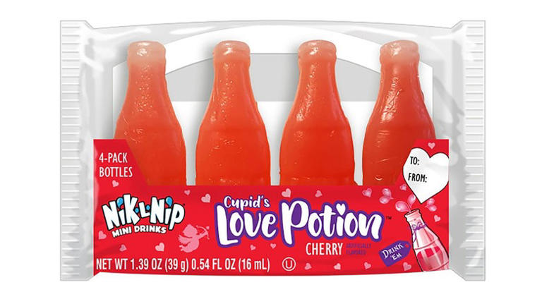 18 Dollar Tree Valentine's Day finds you'll love