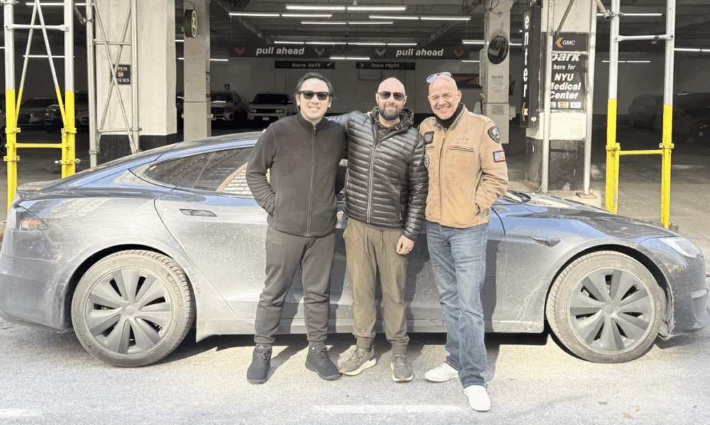 Tesla’s full self-driving system just completed a coast-to-coast 3000 ...