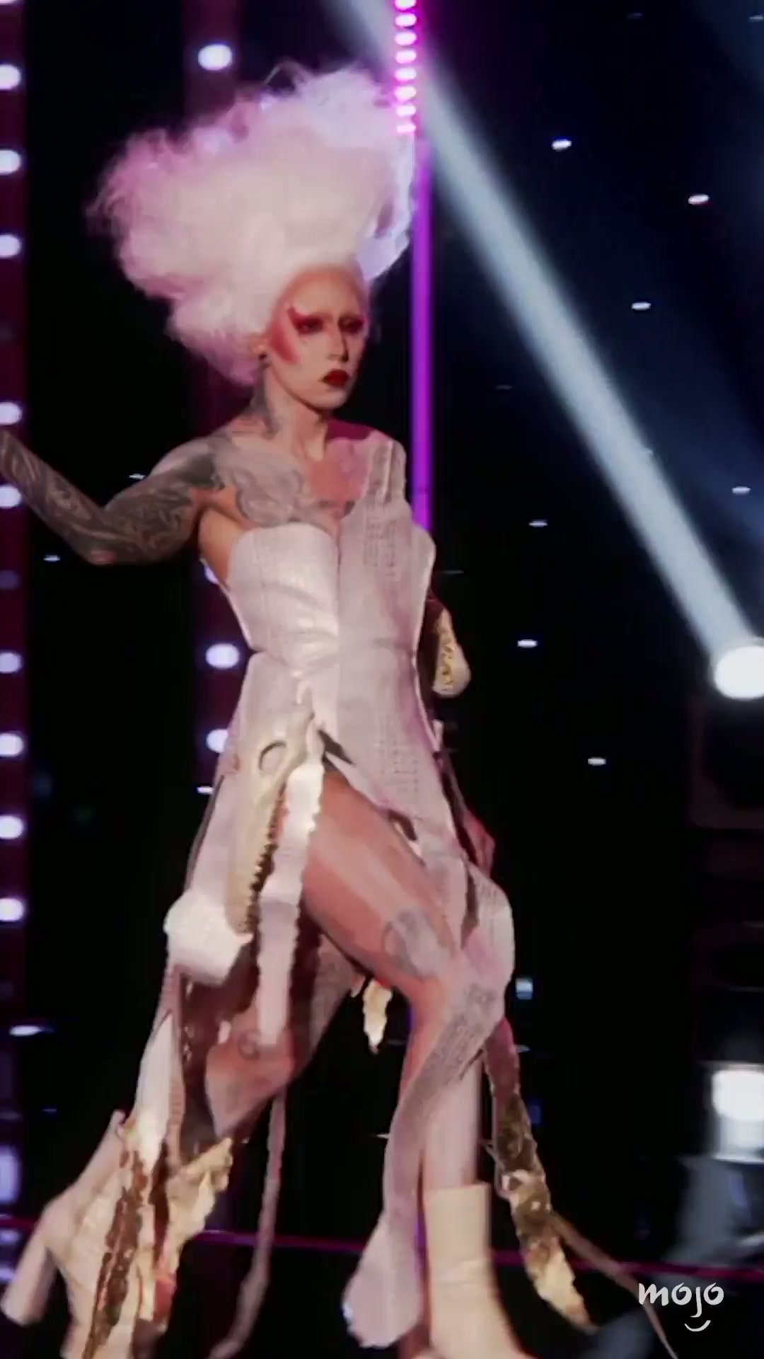 VV TV Discord runway walks on Drag Race