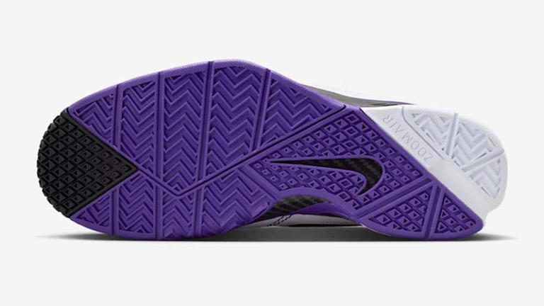 The Nike Kobe 1 '81 points' is sitting on shelves