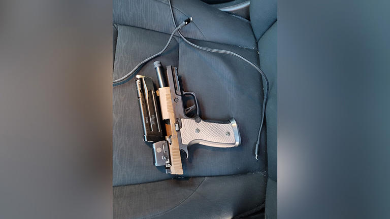 Self-described Minn. Antifa member calls for 'armed' men to stop ...