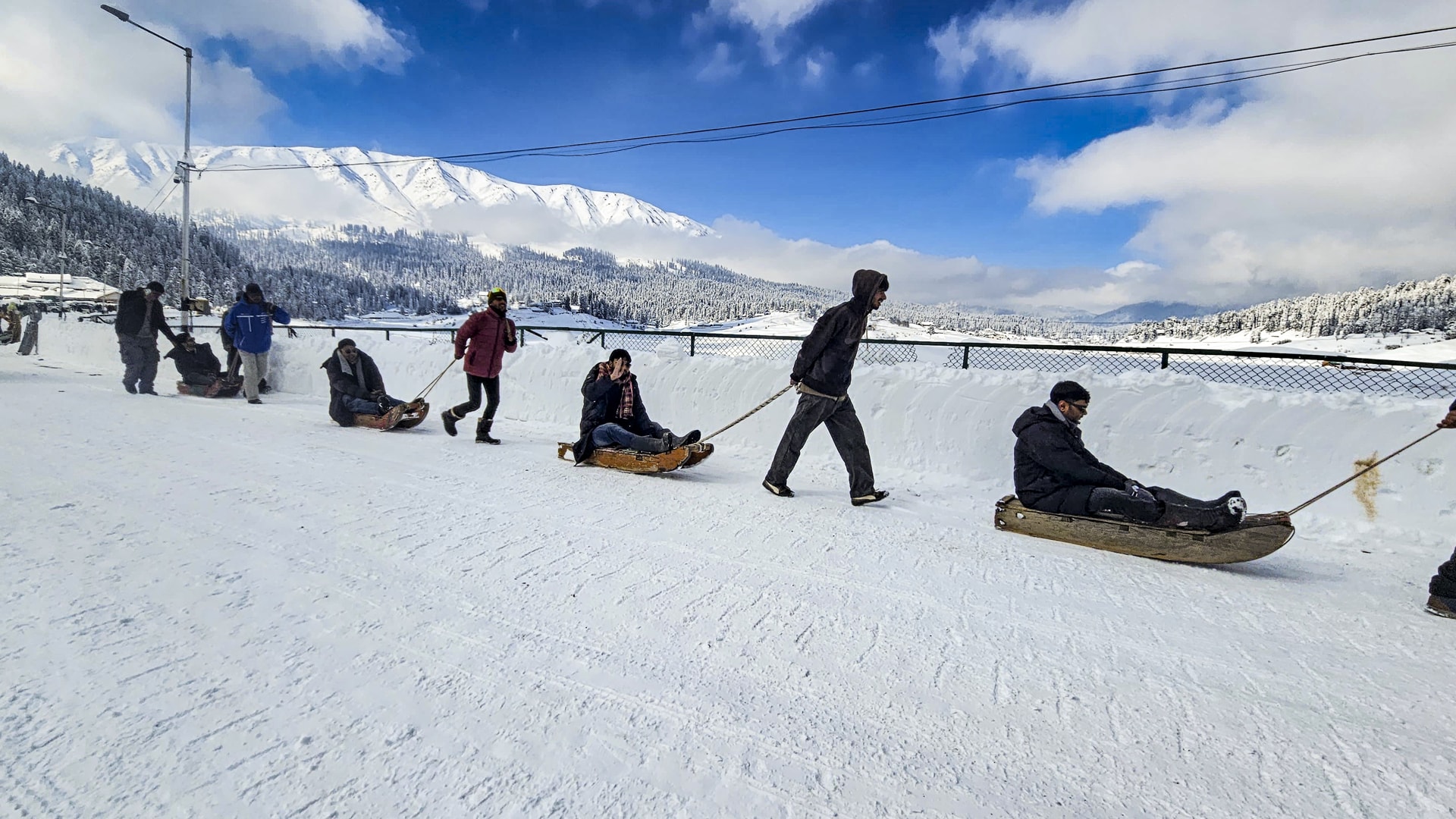 Snowfall brings tourists back to the valley; scenes of celebration and ...